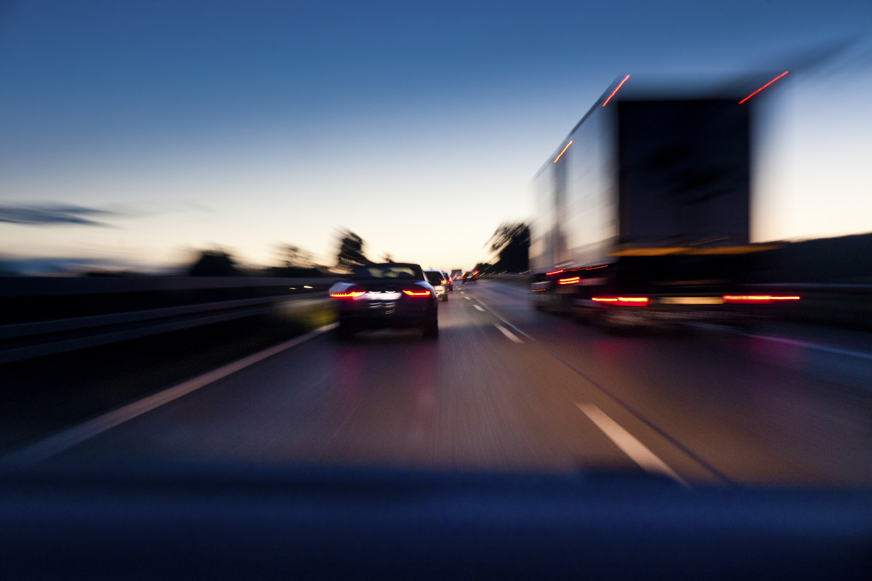 San Diego Car Accident Lawyers - Top Causes of Car Accidents: Night Driving | Pines Salomon ...